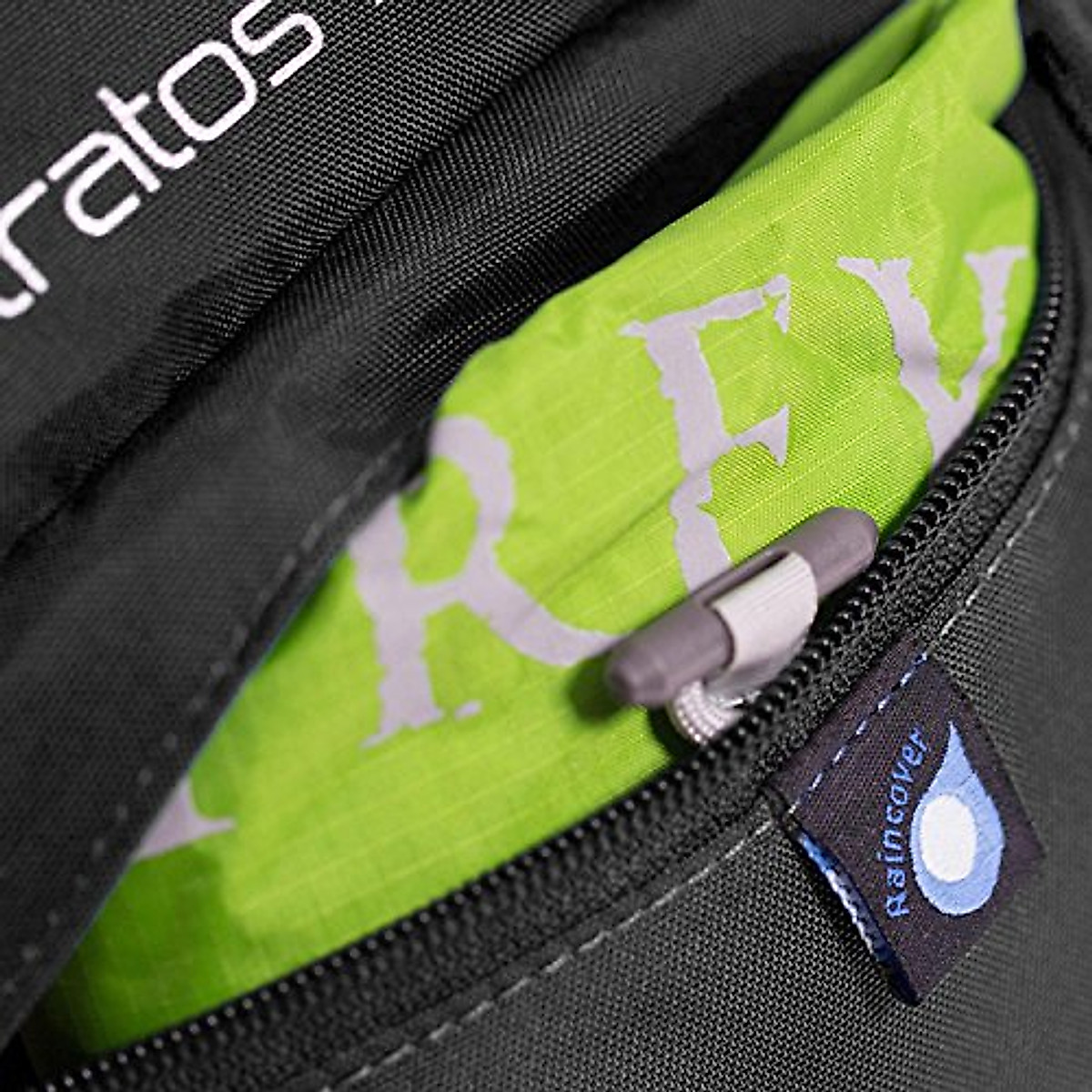 Osprey Stratos 50 Men's Backpacking Backpack, Black, Small/Medium