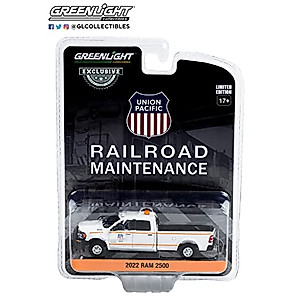 Greenlight 30387 2022 Ram 2500 - Union Pacific Railroad Maintenance Truck (Hobby Exclusive) 1:64 Scale