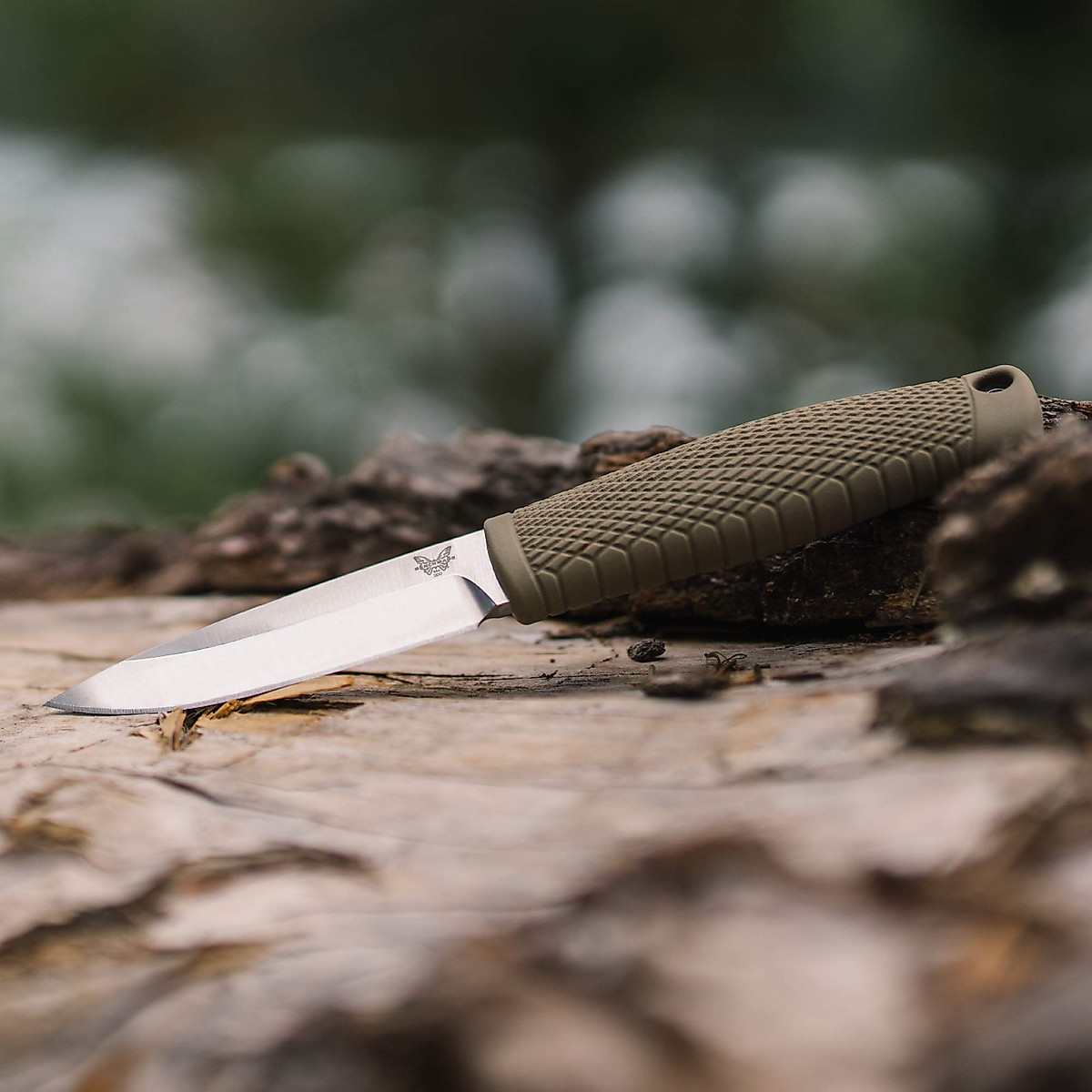 Benchmade - 200 Puukko Knife, Drop-Point Blade, Plain Edge, Ranger Green Santoprene Handle