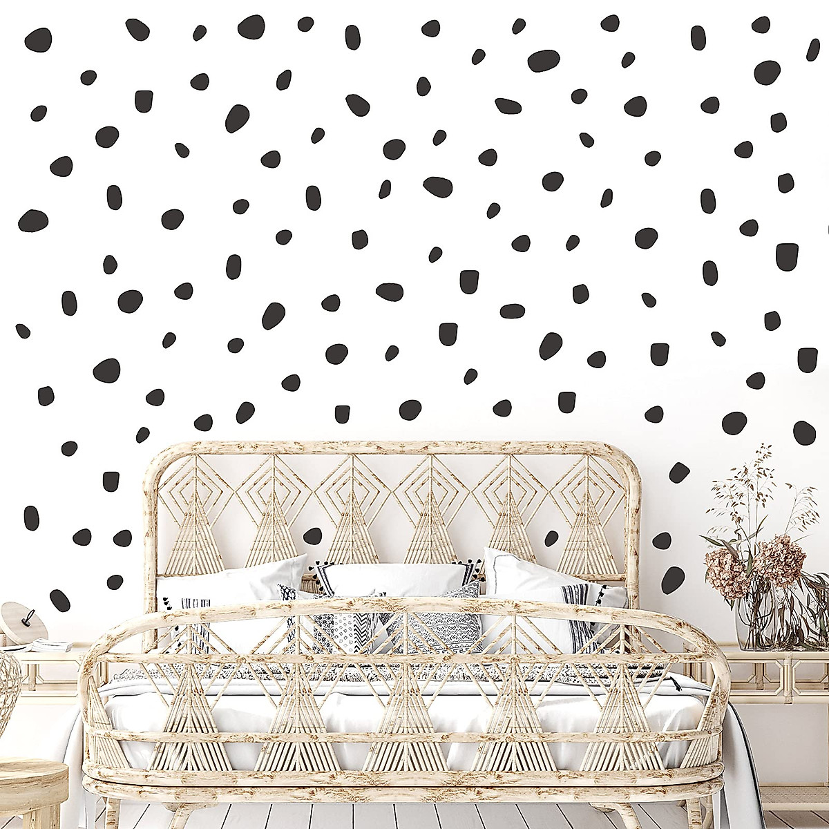 284 Pieces Polka Dots Wall Decal Irregular Polka Dot Stickers Modern Minimalist Geometric Wall Stickers Peel and Stick Decal Art for Kids Bedroom Classroom