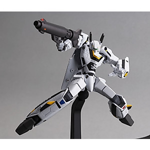 Revoltech: 036 Macross VF-1S Roy Focker Valkyrie Action Figure by Kaiyodo