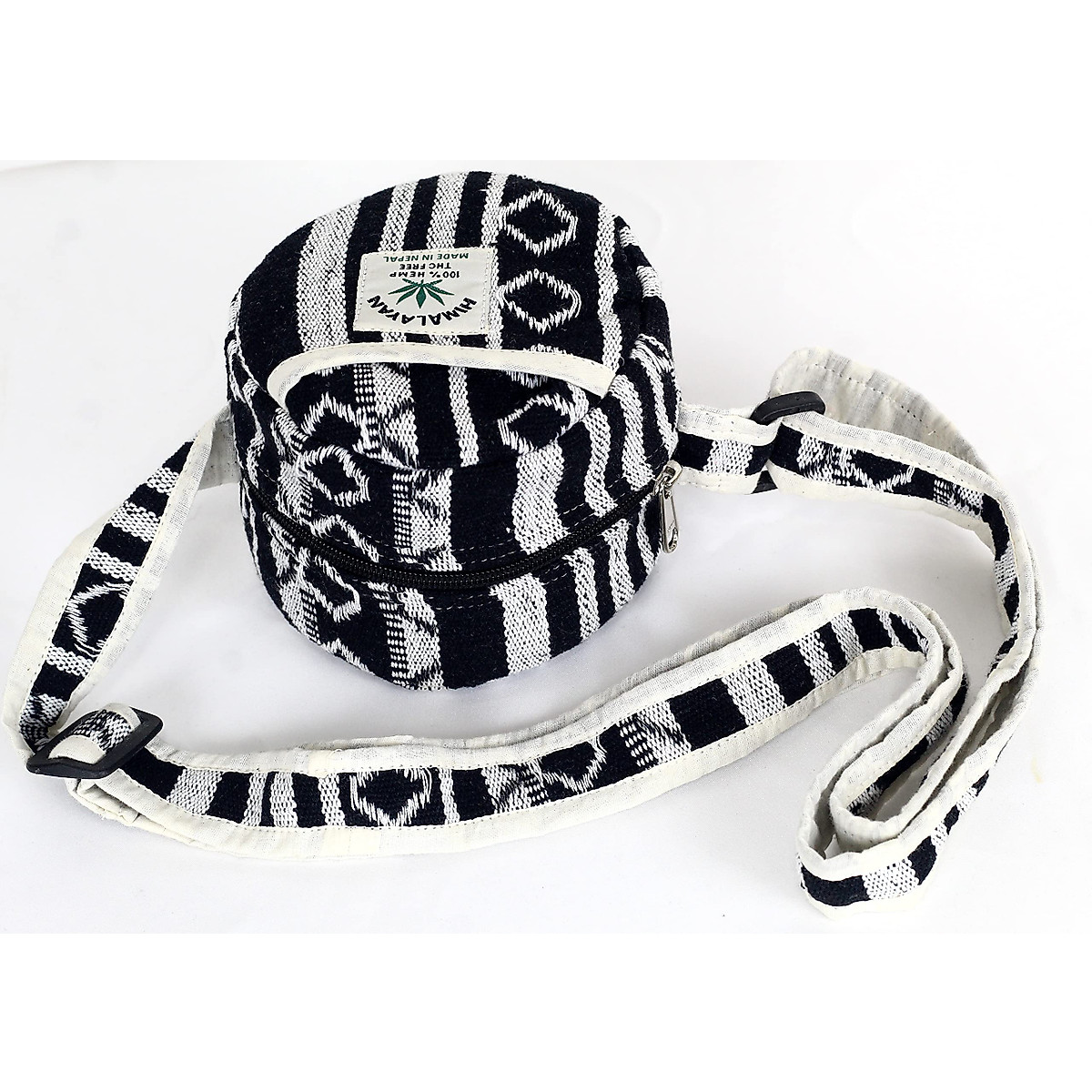 Handmade Circle Crossbody Purse Handbag Boho Zipper Shoulder Bag Round Cell Phone Purse (Black White)