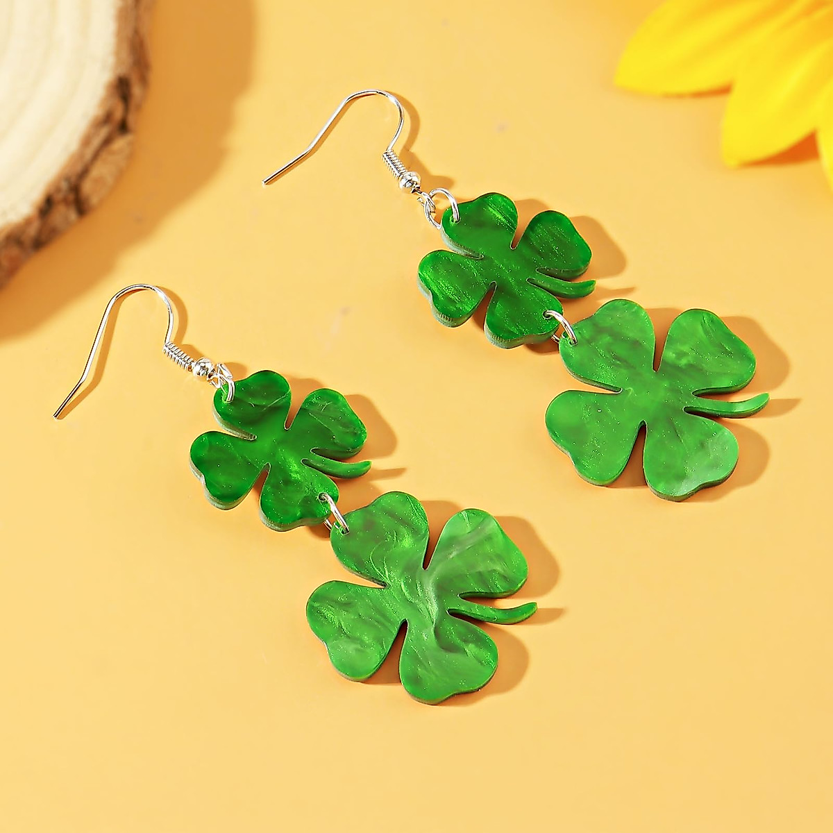 St. Patrick's Day Earrings Shamrock Dangle Earrings Green Leaf Drop Earrings for Women (2Layer Earring)