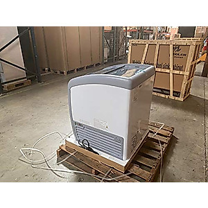 Chest Freezer Glass Door sliding Commercial Ice Cream Freezer 26" White Curve Display Top w/Storage Baskets - 5.7 Cu.Ft