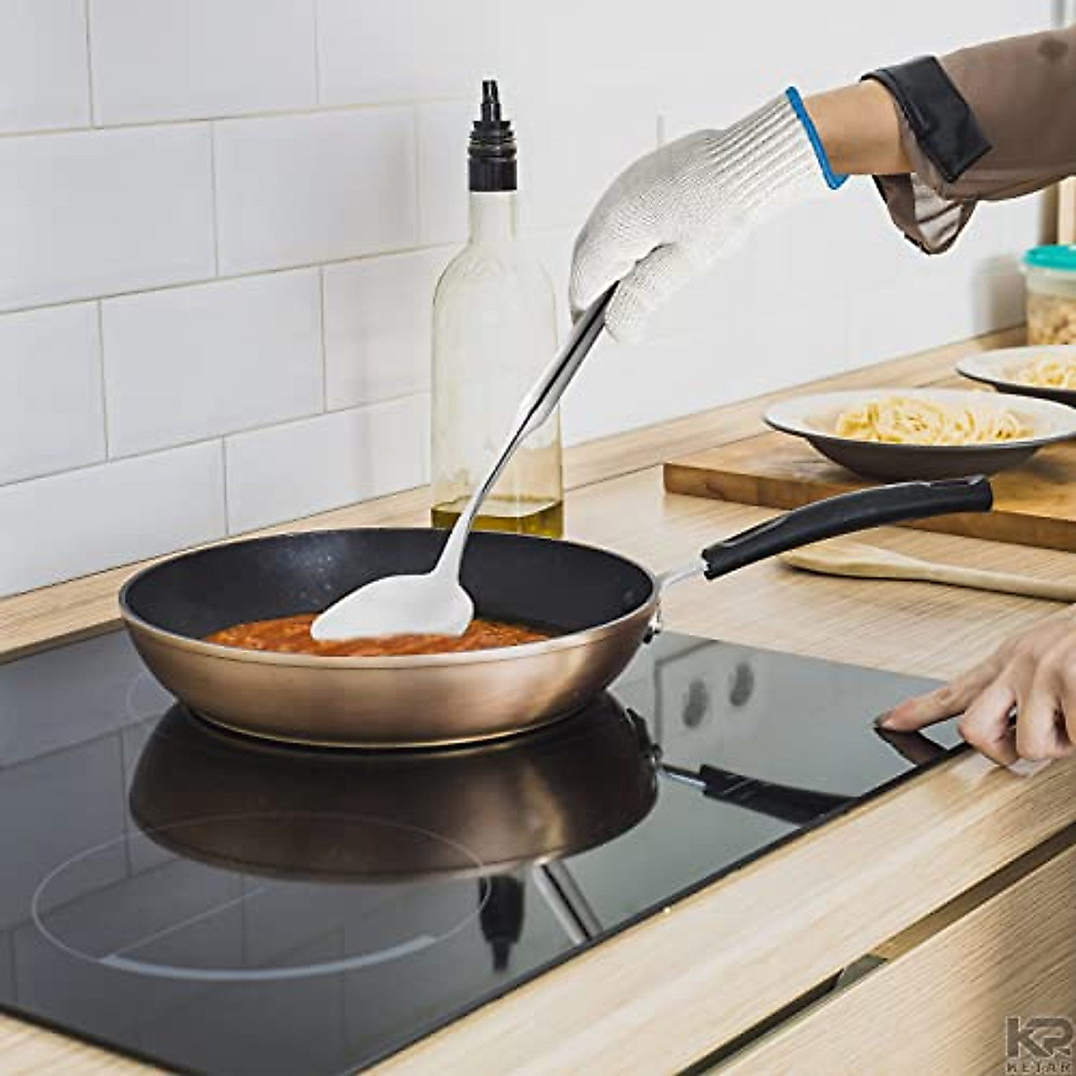 White Gloves for Handling Hot Food - 2Pair Pot Holders for Kitchen Heat Resistant Cooking Gloves for Cooking Heat Resistant Oven Mitts and Pot Holders Sets- Grilling Gloves Outdoor Kitchen Accessories