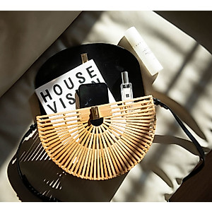 RULER TRUTH Handwoven Bamboo Bag Summer Straw Purse Crossbody Bags for Women Natural Bamboo Bag with Leather Strap, Women's Handmade Beach Purse Wicker Beach Bag Basket Purse Adjustable Strap