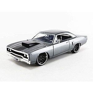 Fast & Furious 1:24 Dom's 1970 Plymouth Roadrunner Die-cast Car, Toys for Kids and Adults