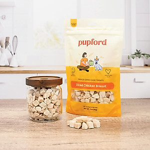 Pupford Freeze Dried Chicken Breast Treat for Dogs & Puppies - Healthy, Natural, Single Ingredient Dog Treats - Made in USA (3 oz)