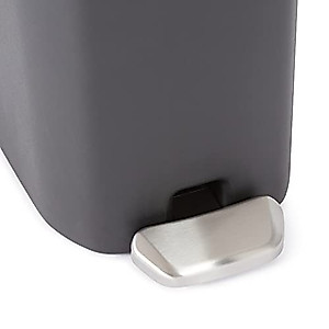 Amazon Basics Compact Bathroom Plastic Trash Can with Steel Pedal Step, Black, 6-Liter