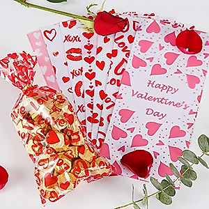 Valentines Day Candy Goody Bags, Valentine Goodie Bags for Kids, 133 Pcs - Valentines Cellophane Treat Bags, Clear Goodie Bags With Ties, Cellophane Cookie Bags, Valentines Day Gift Bags, 7 Designs