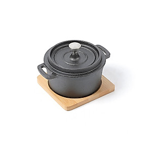 HAWOK Cast Iron Mini Round Cocotte Set, 0.3QT Mini Dutch Ovens with Lids and Bamboo Trays, 270ml/9.13oz/1.08cups, Set of 6, Black