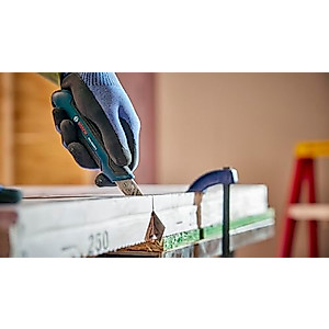 Bosch H11-14100-1 2-Piece Utility Knife Set | Folding and Snap-Off Knives with Robust Design, Integrated Blade Storage, and Belt Clip - Includes 4 Blades