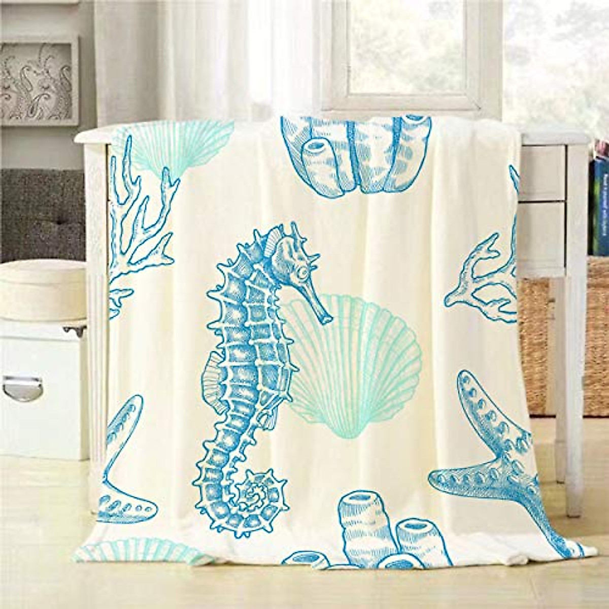 Mugod Sea Life Throw Blanket Seahorse Starfish Coral Sprigs and Seashell Marine Seamless Pattern Decorative Soft Warm Cozy Flannel Plush Throws Blankets for Baby Toddler Dog Cat 30 X 40 Inch
