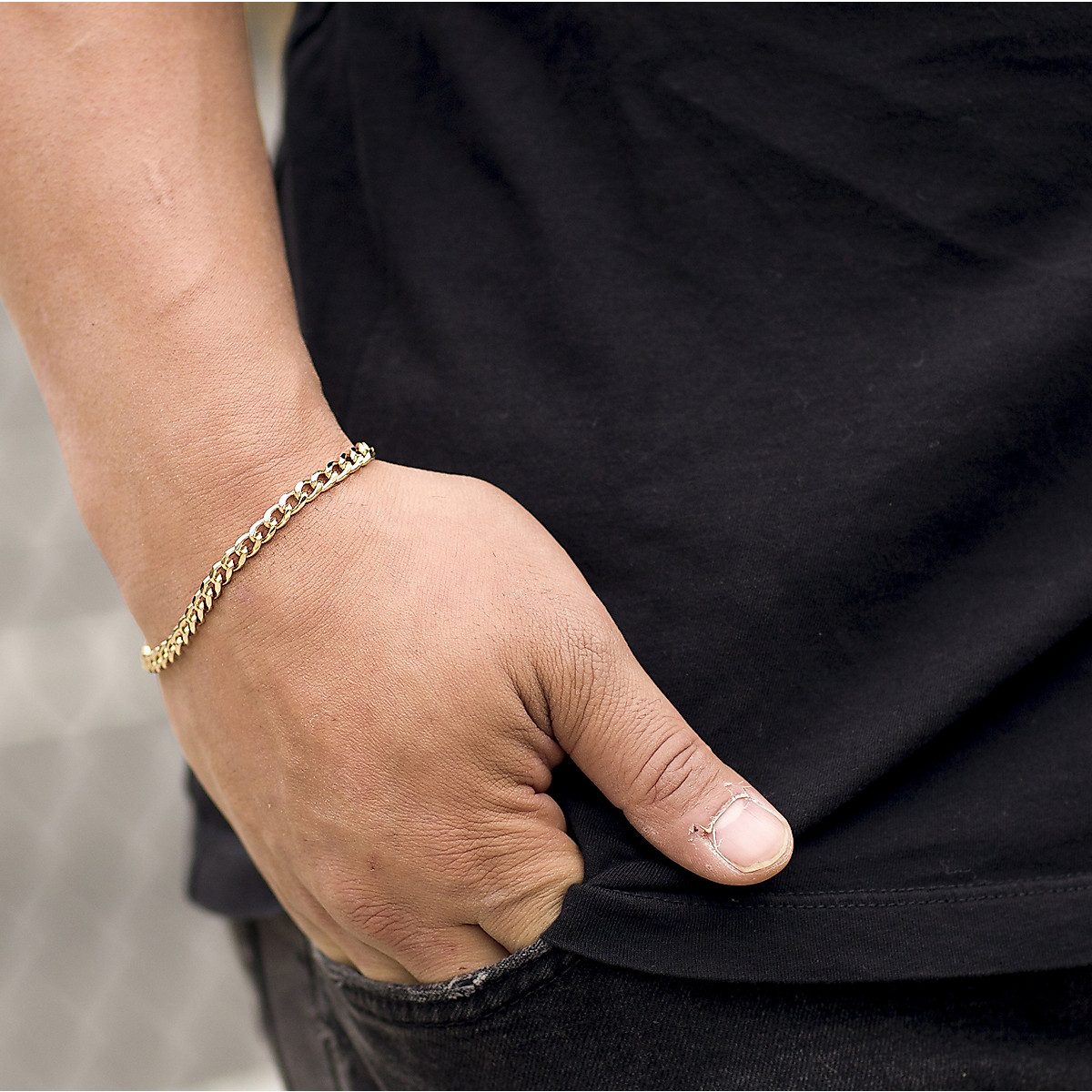 LIFETIME JEWELRY 5mm Cuban Link Chain Bracelet for Men & Women 24k Gold Plated, 7 Inches