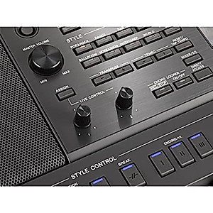 Yamaha PSRSX900 Arranger Workstation keyboard