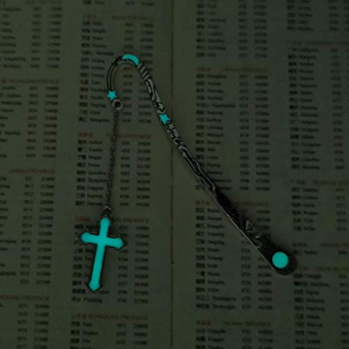 Gzrlyf Cross Bookmark Glow in The Dark Bookmark Luminous Book Markers Book Lover Gifts Christian Gifts (Luminous Bookmark)