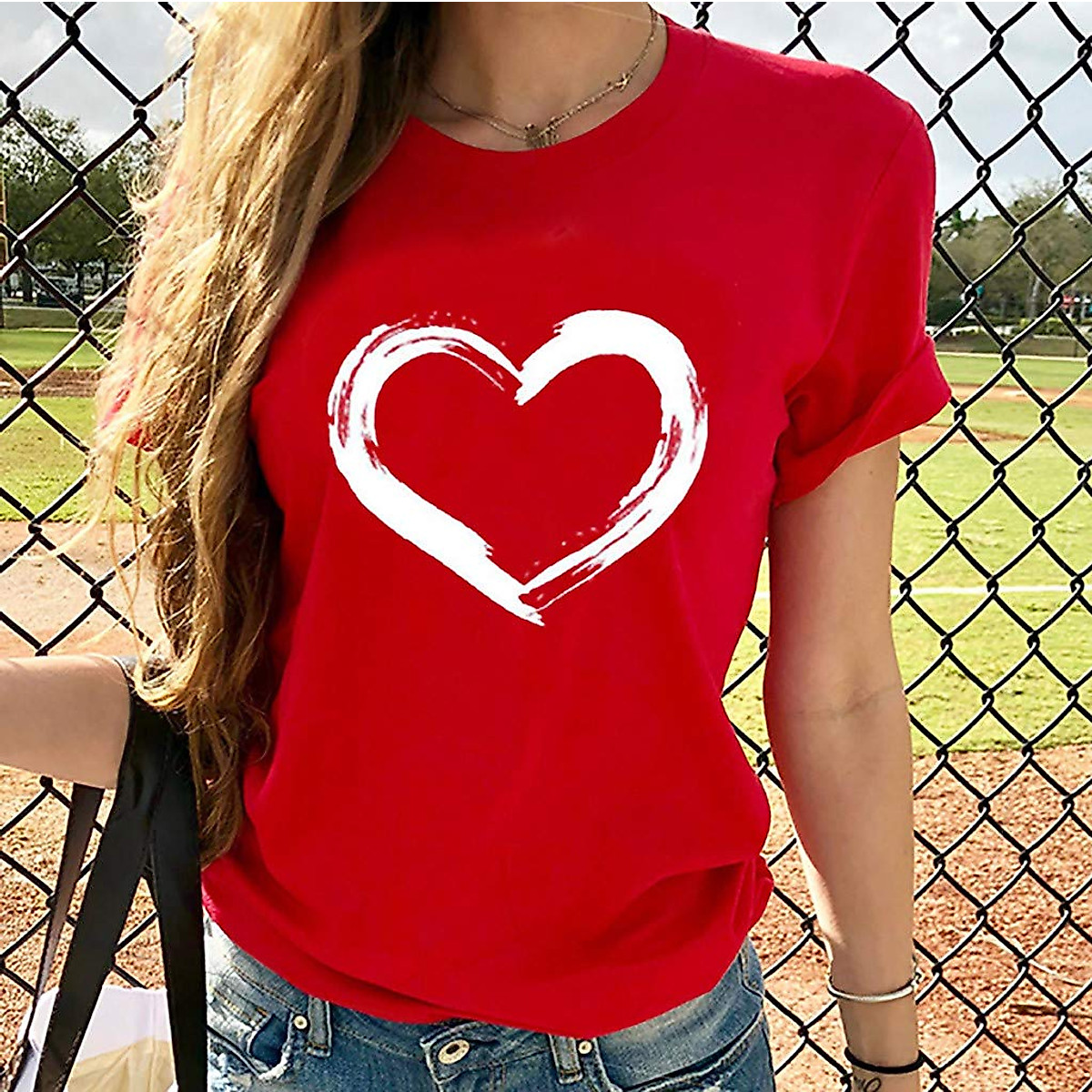Women Love Heart Graphic Tees Shirt Short Sleeve Tops Tshirts Regular Fit Tunic Blouse Cute Funny Gift Clothes 2023