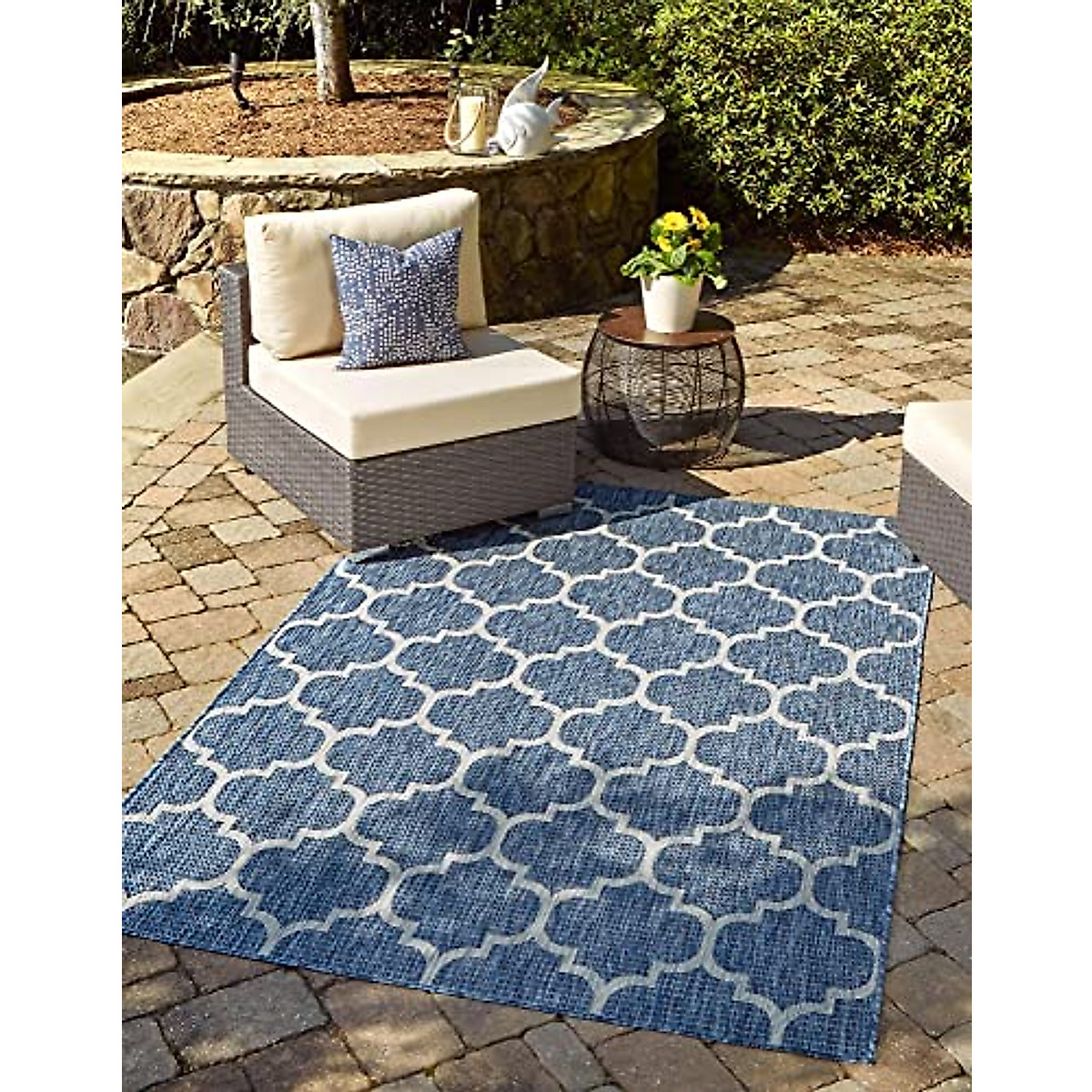 Unique Loom Trellis Collection Area Rug-Lattice Design, Moroccan Inspired for Indoor/Outdoor Décor, 4' 0" x 6' 0", Navy Blue/Gray