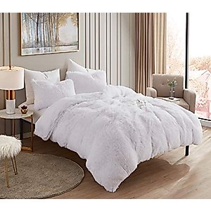 Sweet Home Collection Plush Shaggy Comforter Set Ultra Soft Luxurious Faux Fur Decorative Fluffy Crystal Velvet Bedding with 2 Shams, Queen, White