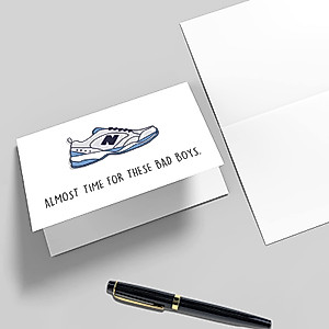 Qiliji Funny Dad Shoes Father's Day Card, Birthday Card for Old Man, New Balance Greeting Card for New Dad, Pregnancy Announcement Card, Retirement Card