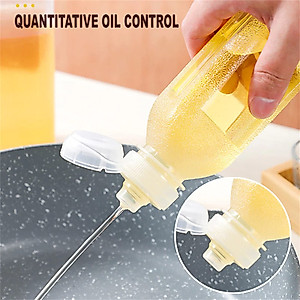chiLUER Kitchen Squeeze Oil Bottle Dispenser - Condiment Squeeze Bottle,Leak Proof Squirt Reusable Plastic Oil Container,Easy Refill and Cleaning 500ml