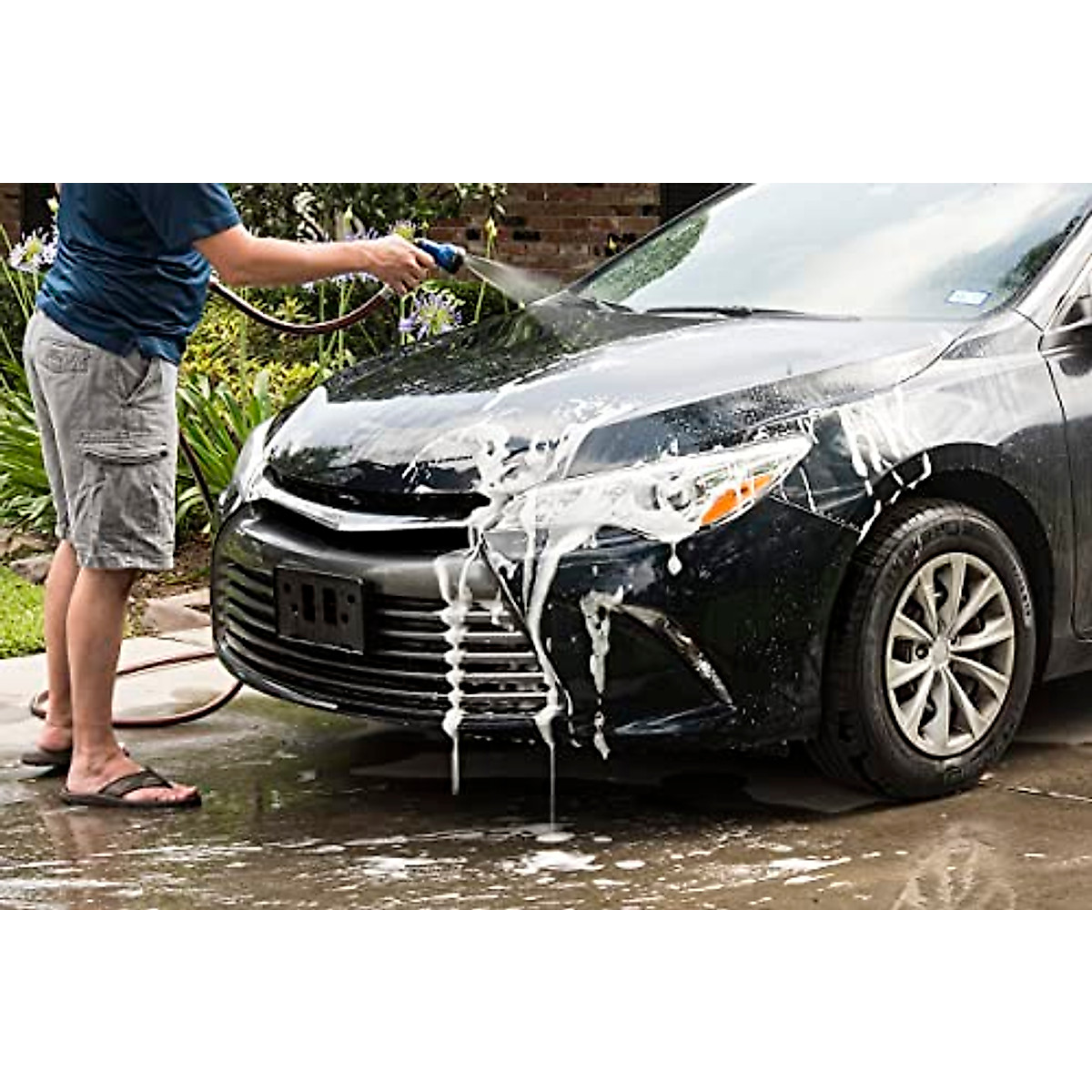 Rain-X 620191 Foaming Car Wash - 100 fl oz. High-Foaming, Concentrated Formula For Greater Cleaning Action, Safely Lifting Dirt, Grime And Residues For An Exceptional Clean