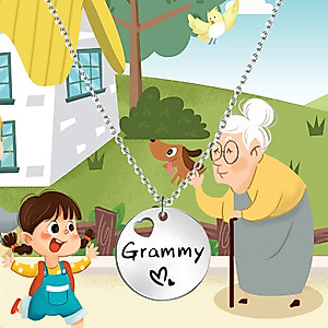 LQRI Grandma Necklace Round Disc Grandma Stainless Steel Charm Necklace Best Grandma Ever Gift for Grandma Nana (necklace)