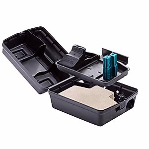 Tomcat Titan Rodent Bait Station | Commercial Grade Pest Control | Run Traps and Bait in Tandem | No Additional Securing Required