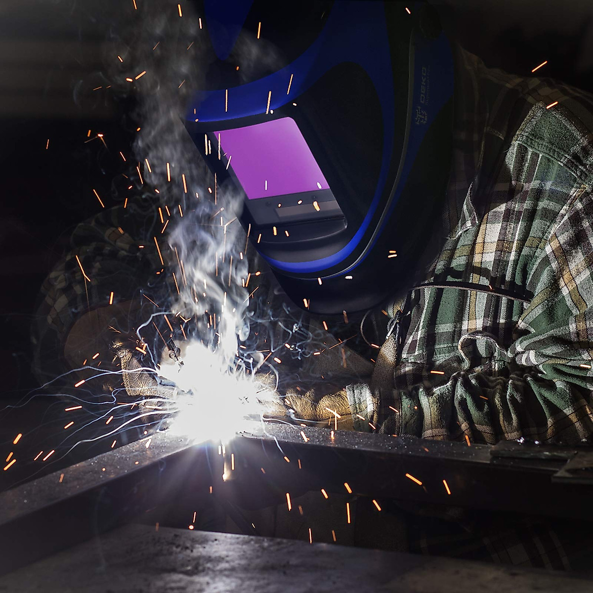 DEKOPRO Solar Powered Welding Helmet Auto Darkening Professional Hood with Wide Lens Adjustable Shade Range 4/9-13 for Mig Tig Arc Weld Grinding Welder Mask