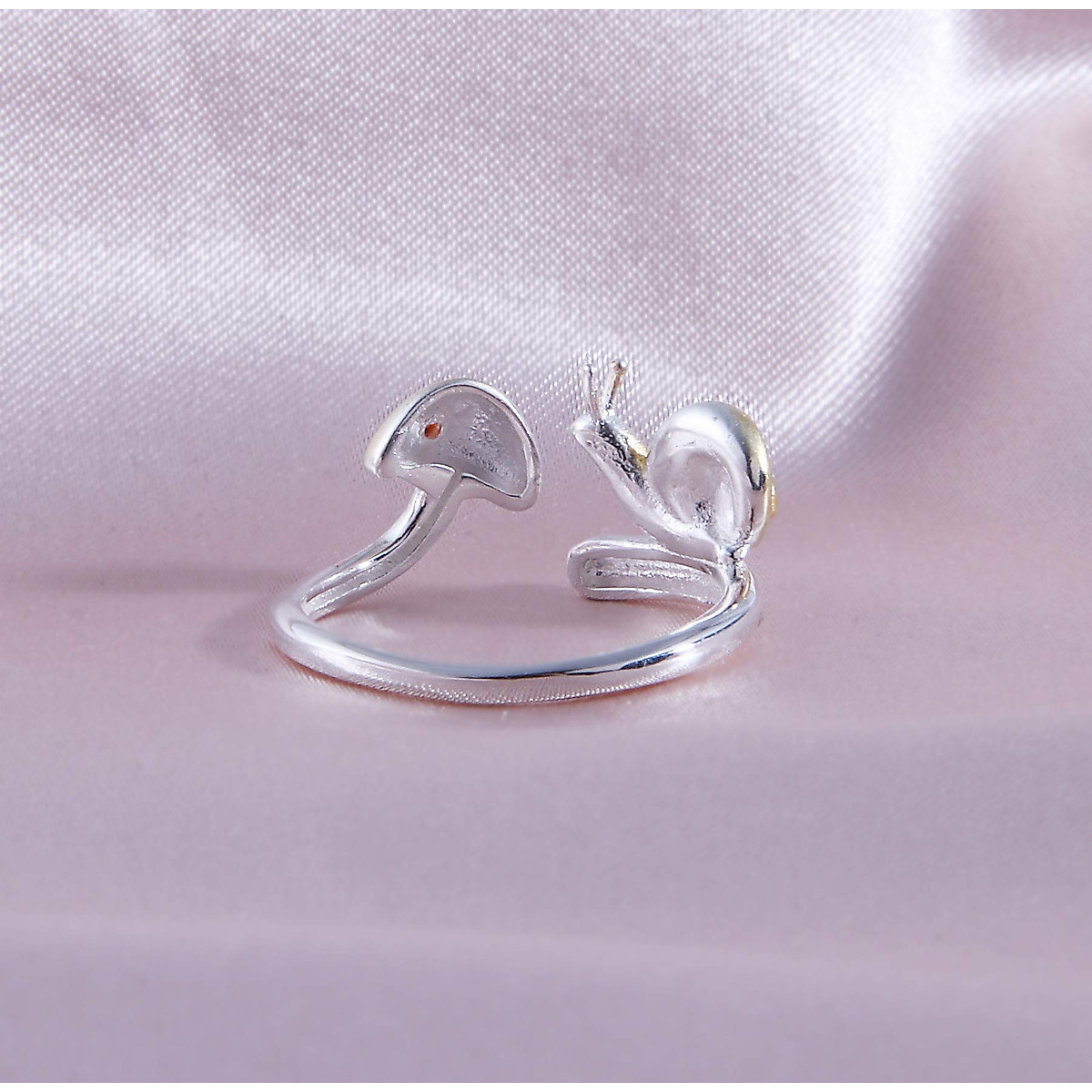 Helen de Lete Snail on Mushroom Plants S925 Sterling Silver Adjustable Ring For Women