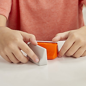 Play-Doh Wheels Cement Truck Toy for Kids Ages 3 and Up with Non-Toxic Cement-Colored Buildin' Compound Plus 3 Colors