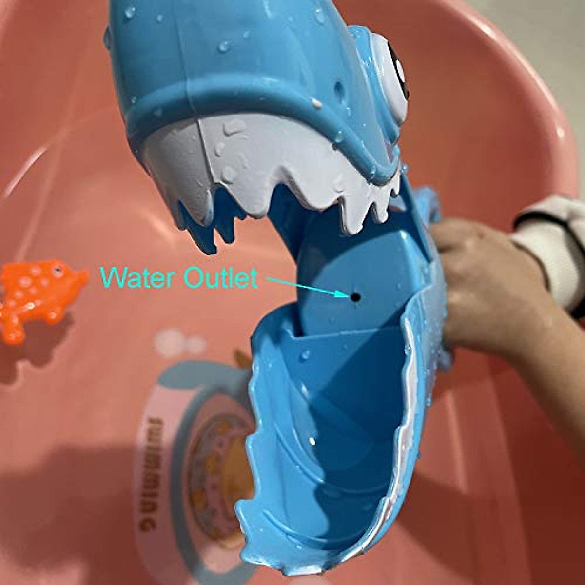 INvench Shark Grabber Baby Bath Toys - Blue Shark with Teeth Biting Action Include 4 Toy Fish - Bath Toys for Kids Ages 4-8 Boys Girls Toddlers Pool Toys