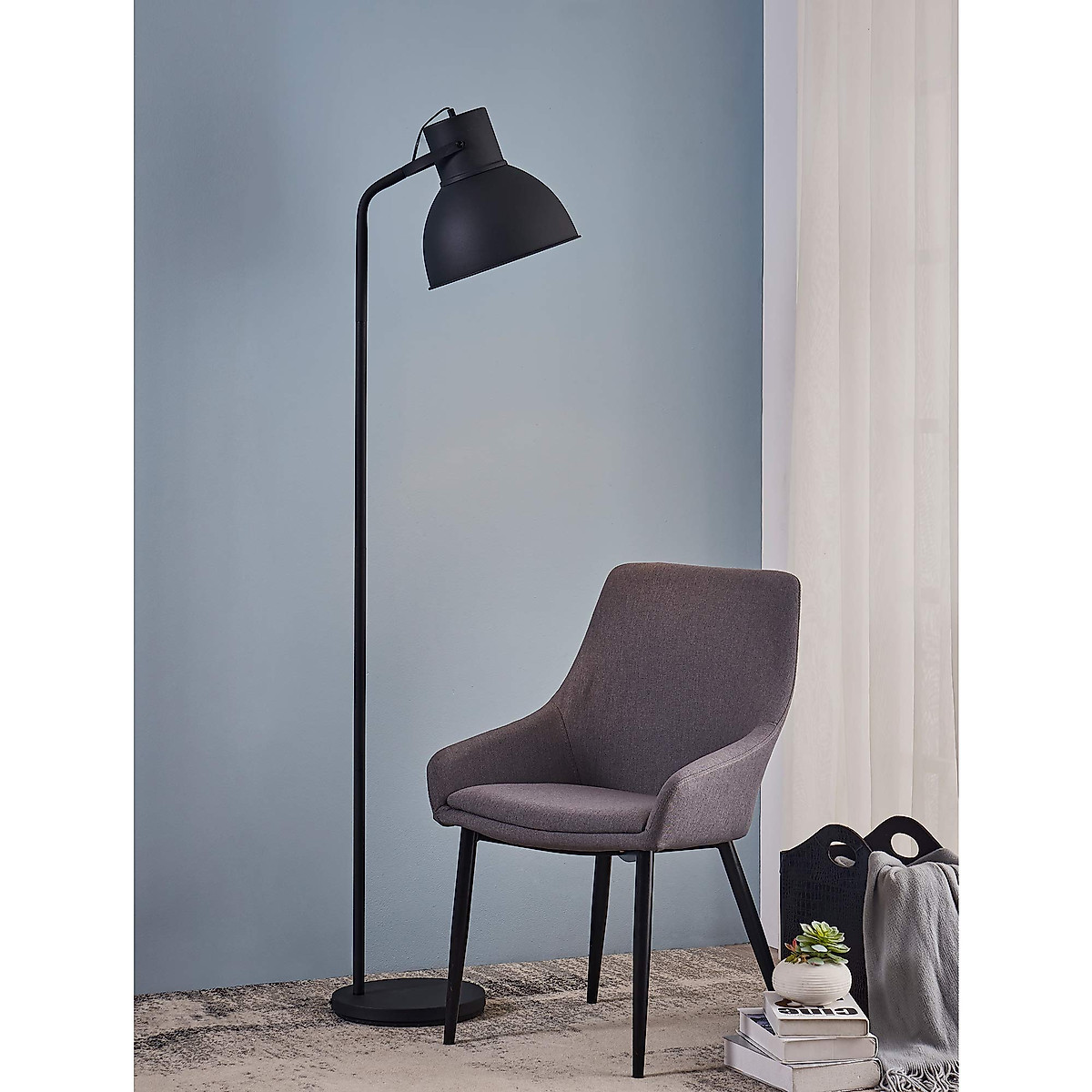Versanora Aaron Modern Floor Lamp Tall Standing Light with Adjustable Shade for Living Room Reading Bedroom Office, 71 Inch Height, Black