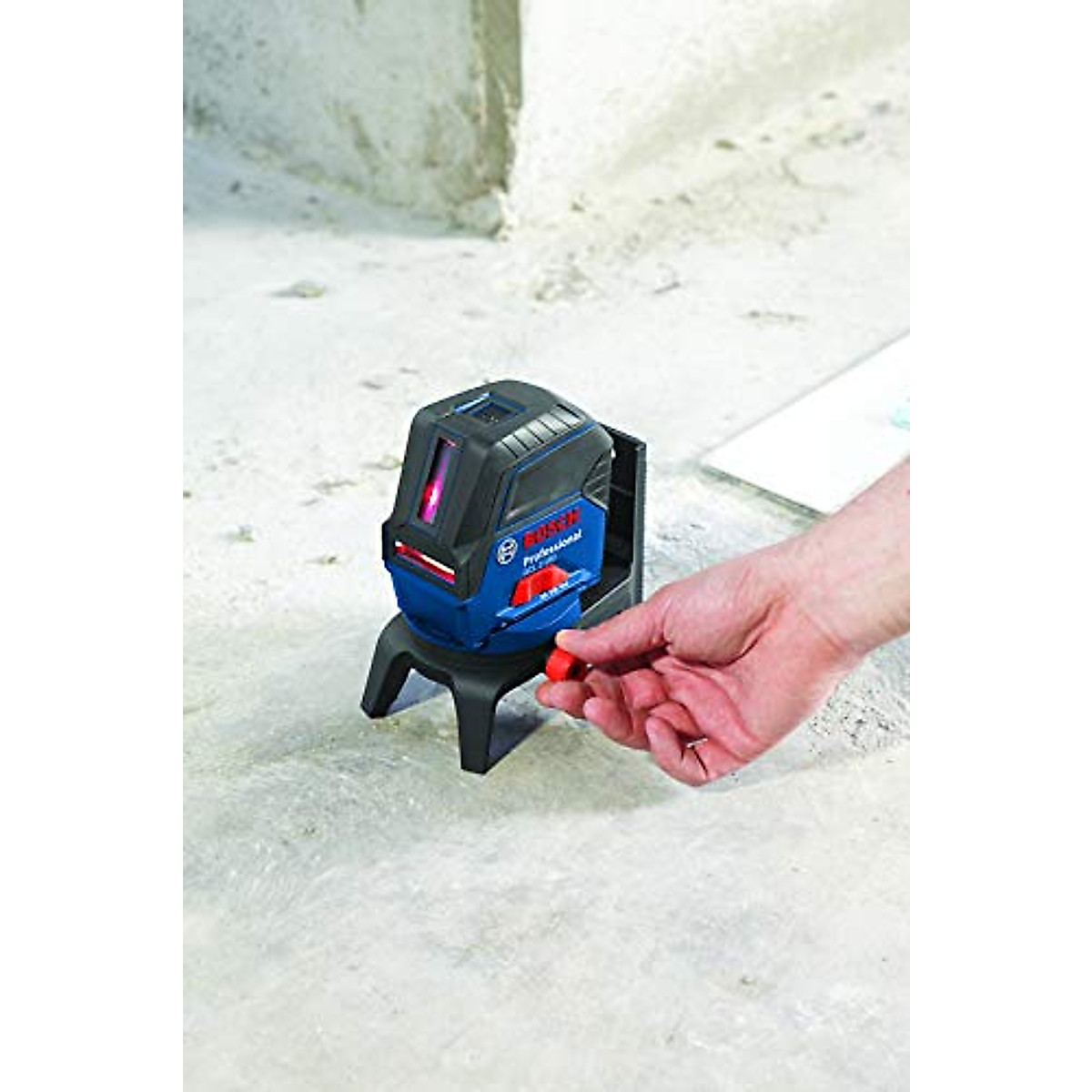 BOSCH 65 Ft. Self-Leveling Cross-Line Combination Laser with Plumb Points GCL 2-160 , Black