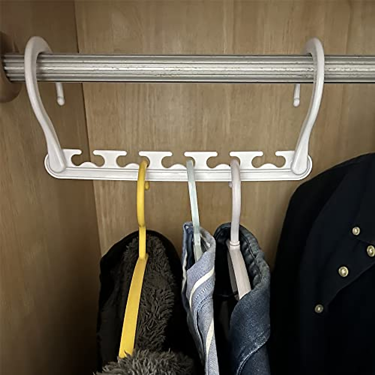 50 pcs Space Saving Hangers and Clothes Hanger Connector Hooks, BOSOIRSOU 10 pcs Sturdy Plastic Magic Hangers and 40 pcs Smart Closet Space Saver Closet Clothes Organizer