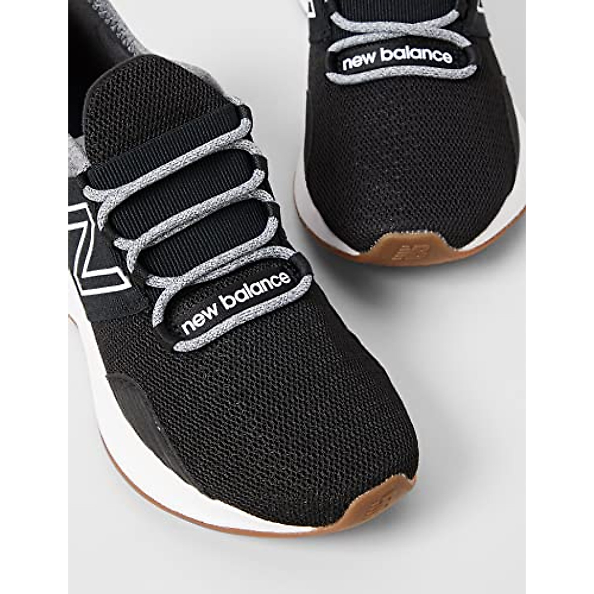 New Balance Women's Fresh Foam Roav V1 Sneaker, Black/Light Aluminum, 8