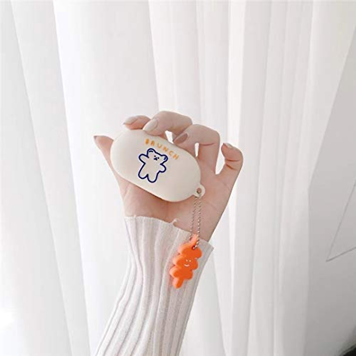 VARWANEO Silicone Case Cover for Galaxy Buds 2019/Galaxy Buds Plus 2020, Full Body Protections with Carabiner/Ring, Anti-Lost & Shockproof Soft Skin for Samsung Galaxy Buds/Buds Plus (White Brunch)