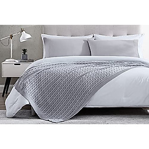 The Nesting Company – Oak 100% Cotton Cable Knit 50" x 70" Throw Blanket (Gray)