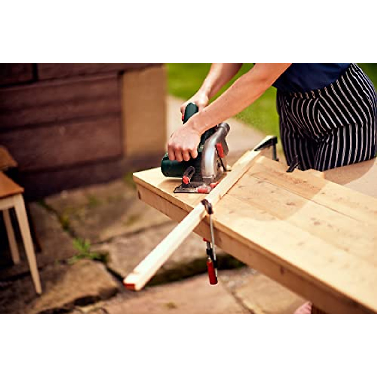 Bosch 2609256 B56 Standard Carbide Circular Saw Blade with 40 Teeth – 184 mm in Diameter – 20 mm Bore (2.2 mm with Reduction Ring) – 1.6 mm Cutting Width