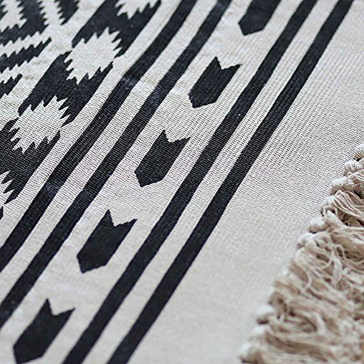 UKELER Laundry Room Runner Rug 2'x4' Cotton Washable Kitchen Rugs Black and White Front Door Mat Handmade Indoor Outdoor Rugs for Kitchen, Laundry, Bathroom, Doorway