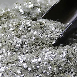 Natural Colored Mica Flakes,Gilding Flakes,Mica Flakes Glitter,Mica Flakes Leaf,Chunky Glitter Irregular Chips for Nail Arts Epoxy Resin Crafts Jewelry Making 2-4mm 120g (Pure White)