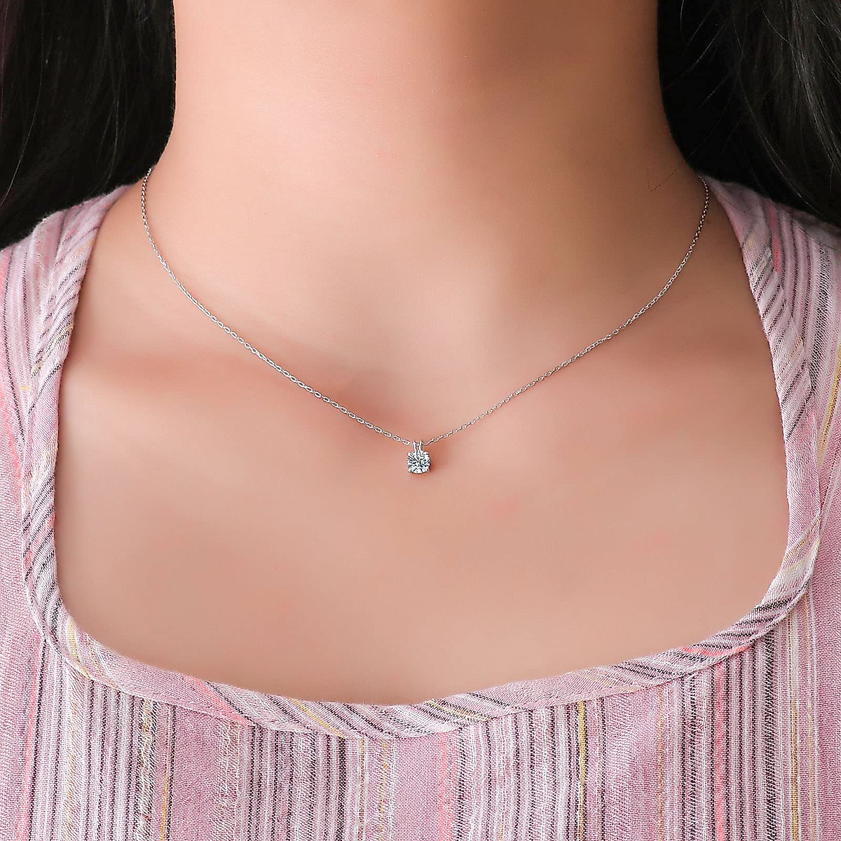 ZYI Moissanite necklaces for women Lab Created Diamond Round Moissanite Pendant Solitaire Necklace Chain Adjustable 18K WhiteGold Plated Sterling Silver Necklace Gift for Mother Wife