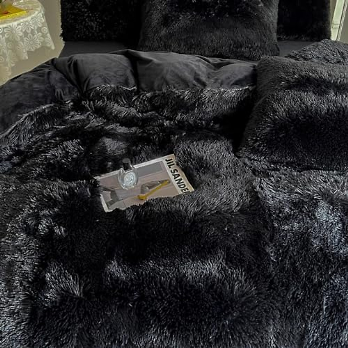 MR.FEATHER Duvet Cover Queen Size, Thickening Winter Fluffy Luxury Plush Shaggy Duvet Cover Sets Velvet Bedding Comforter Bed Sets 3 Pieces (Black, Twin)