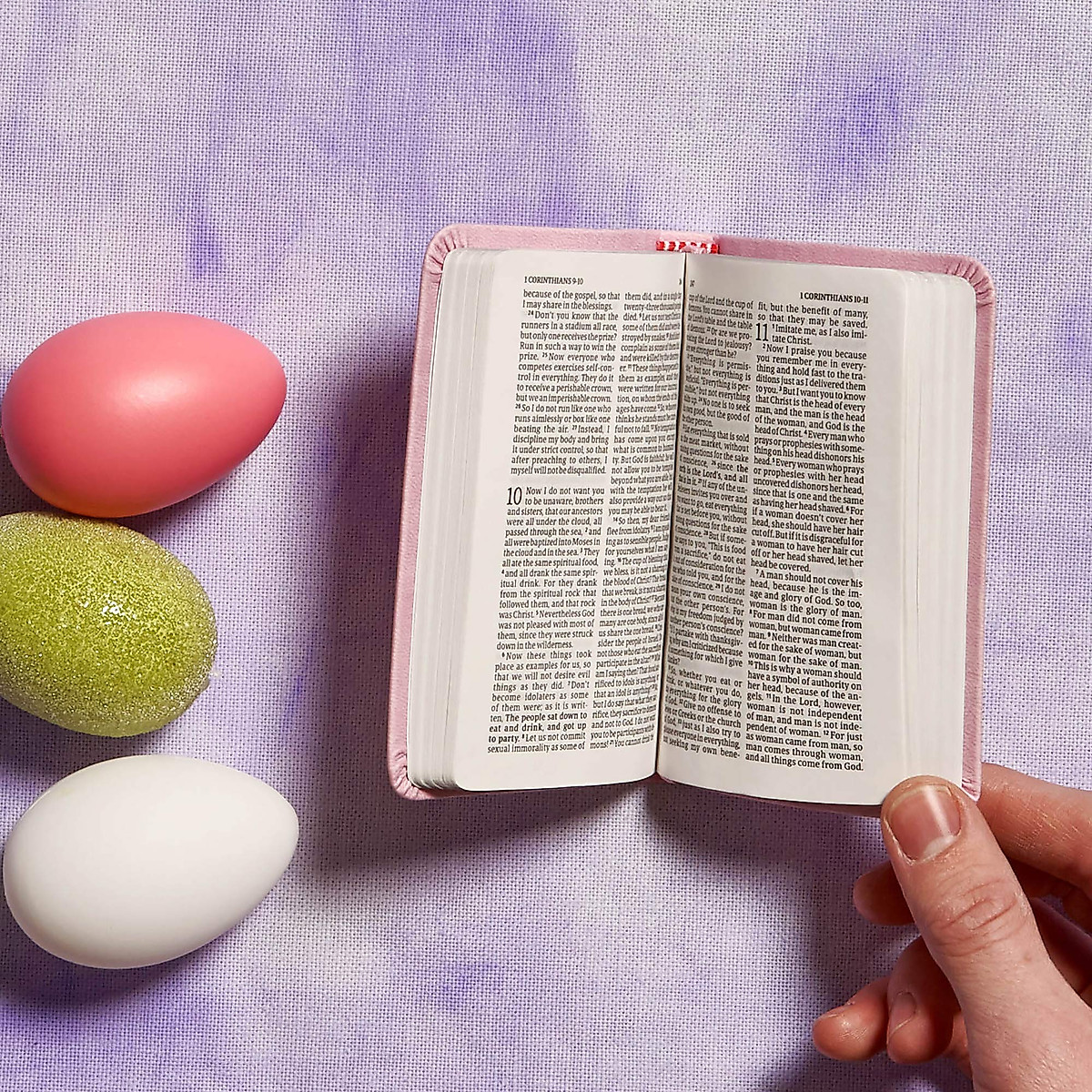 CSB Baby's New Testament with Psalms, Pink Imitation Leather, Red Letter, Presentation Page, Gift Box, Keepsake, Easy-to-Read Bible Serif Type