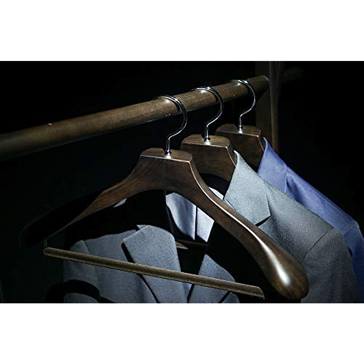 NAKATA HANGER: Made in Japan Wooden Men's Suit Hanger with a Felt bar Smoked Brown AUT-05SM(w:430)
