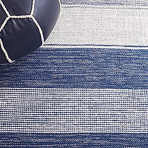 Safavieh Striped Kilim Collection Accent Rug - 4' x 6', Grey & Blue, Flat Weave Cotton Design, Easy Care, Ideal for High Traffic Areas in Entryway, Living Room, Bedroom (STK804M)