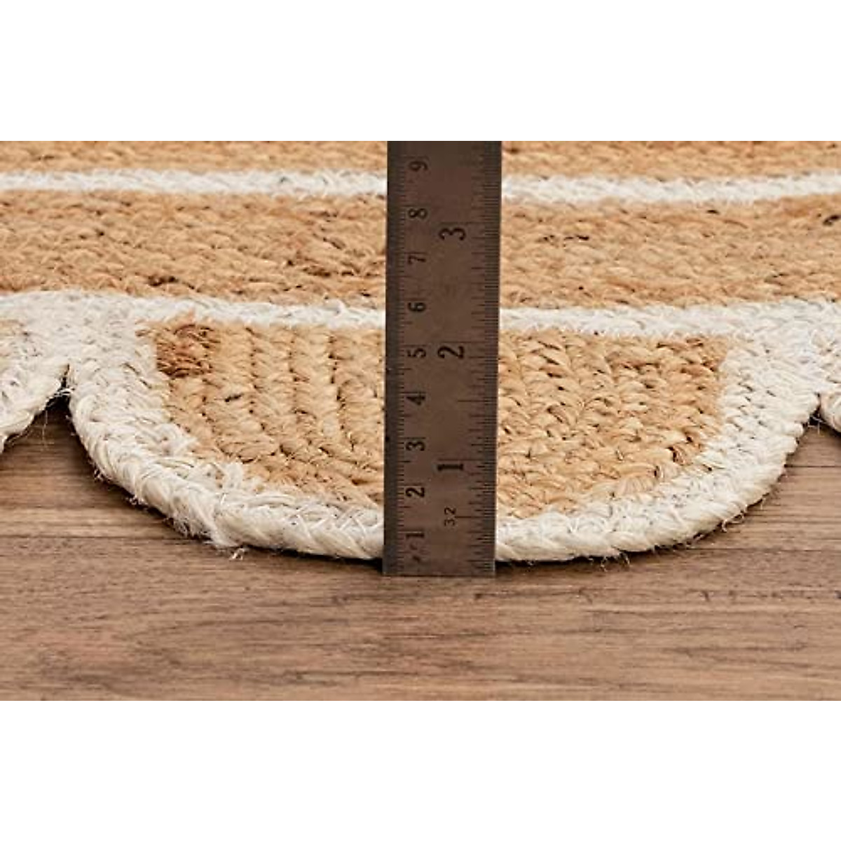 Scalloped Jute Rug 5x7- Natural Boho Bath Mat 2x3- Jute Runner Rug for Kitchen 2.6x6 ft- Seagrass Jute Rug 8x10 for Living Room Area- 3x5 Farmhouse Rugs Indoor/Outdoor (2'x3' Ft, White)