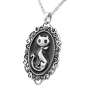 Controse Cat Silhouette Cameo Necklace
