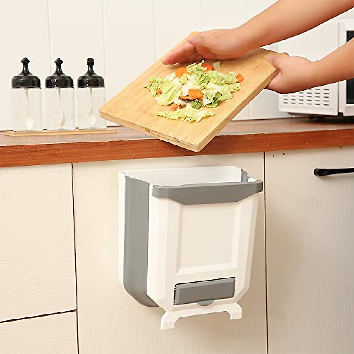 Hanging Kitchen Trash Can,Small Foldable Hanging Trash in Kitchen,Collapsible Waste Bin Trash for Cabinet/Car/Bathroom/Bedroom Trash Can Small, 2.2 Gallon,Gray