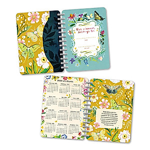 Katie Daisy 2023 Weekly Planner: On-the-Go 17-Month Calendar with Pocket (Aug 2022 - Dec 2023, 5" x 7" closed): Wild Flower Magic